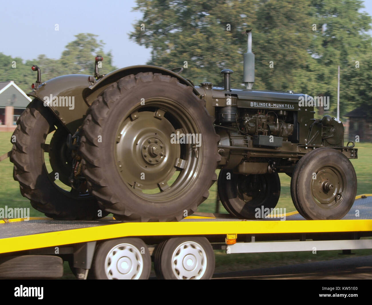 The Bolinder Munktell 14 is a vintage Swedish agricultural machine ...