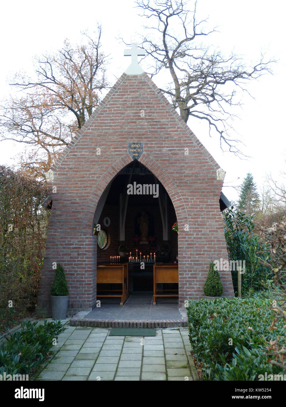Bocholtz Kapel Broek is a small chapel located in the village of ...