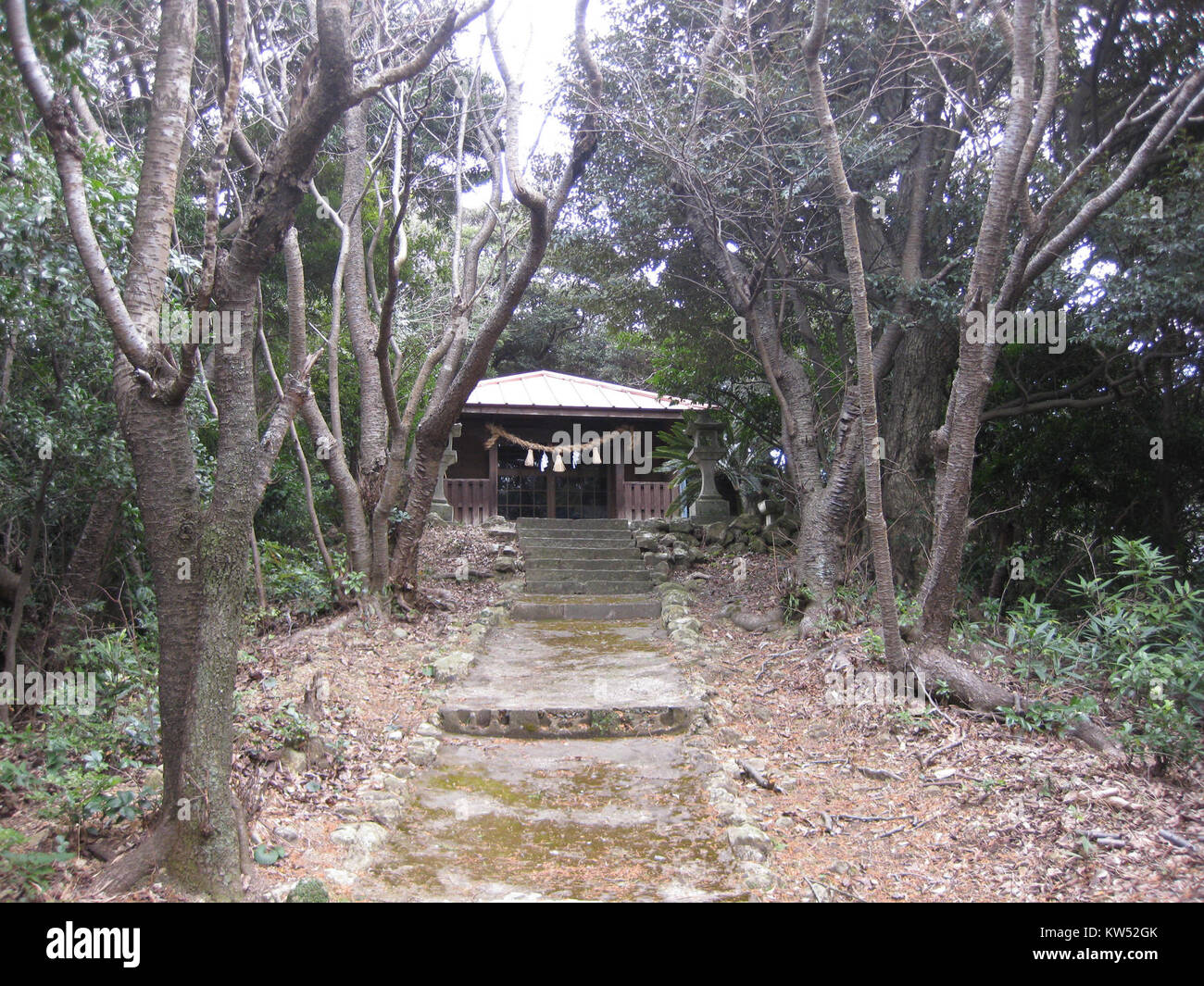 'IMG azetsu' refers to an image or scene, though the exact subject may ...