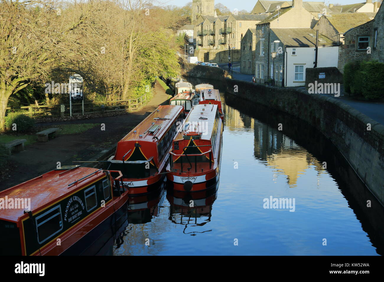 Leeds Liverpool Canal,Skipton,North Yorkshire,UK Stock Photo - Alamy