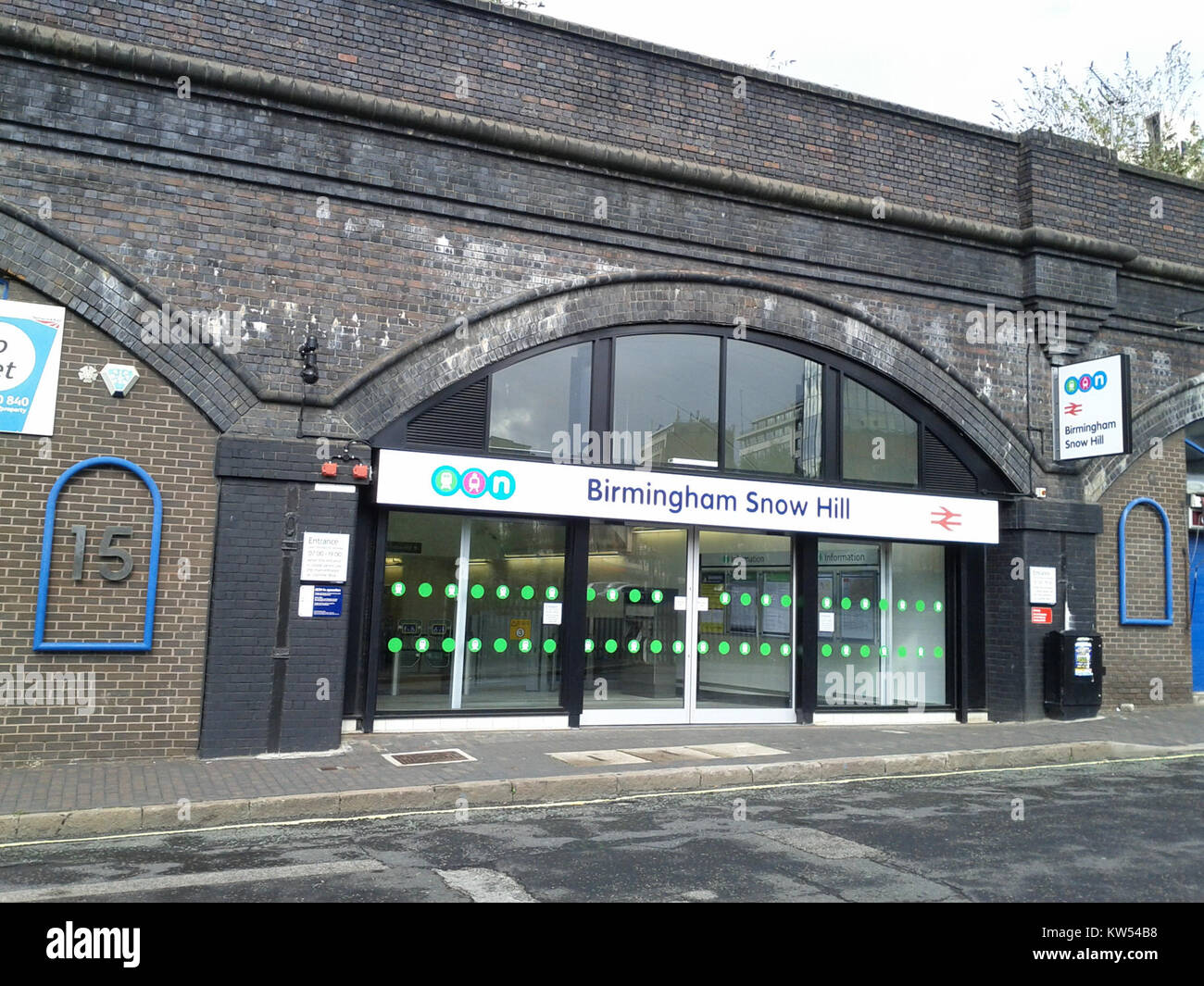 The entrance to the Livery Street station at Snow Hill, Birmingham ...