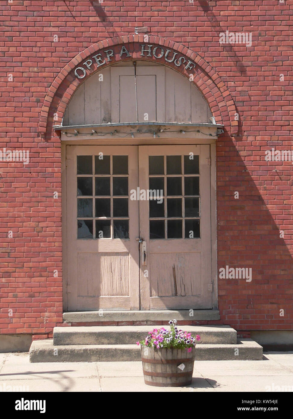 Ioof hall hi-res stock photography and images - Alamy