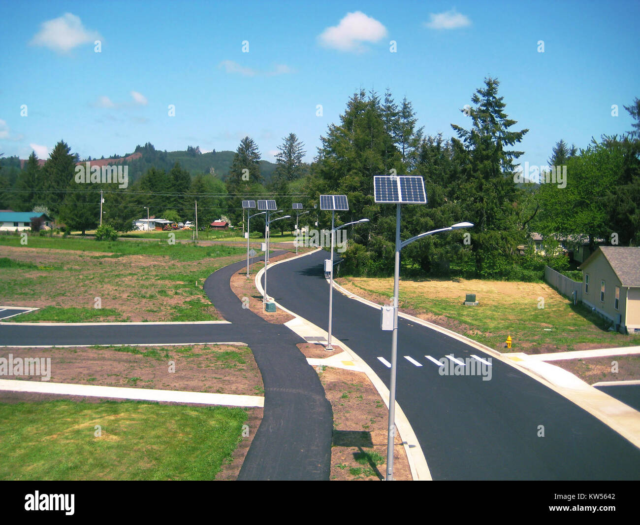 The Oregon solar street lighting project is an initiative to implement ...