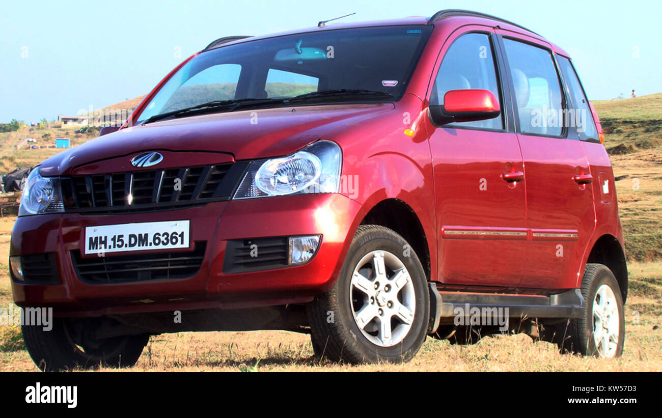 Mahindra Quanto image Stock Photo - Alamy