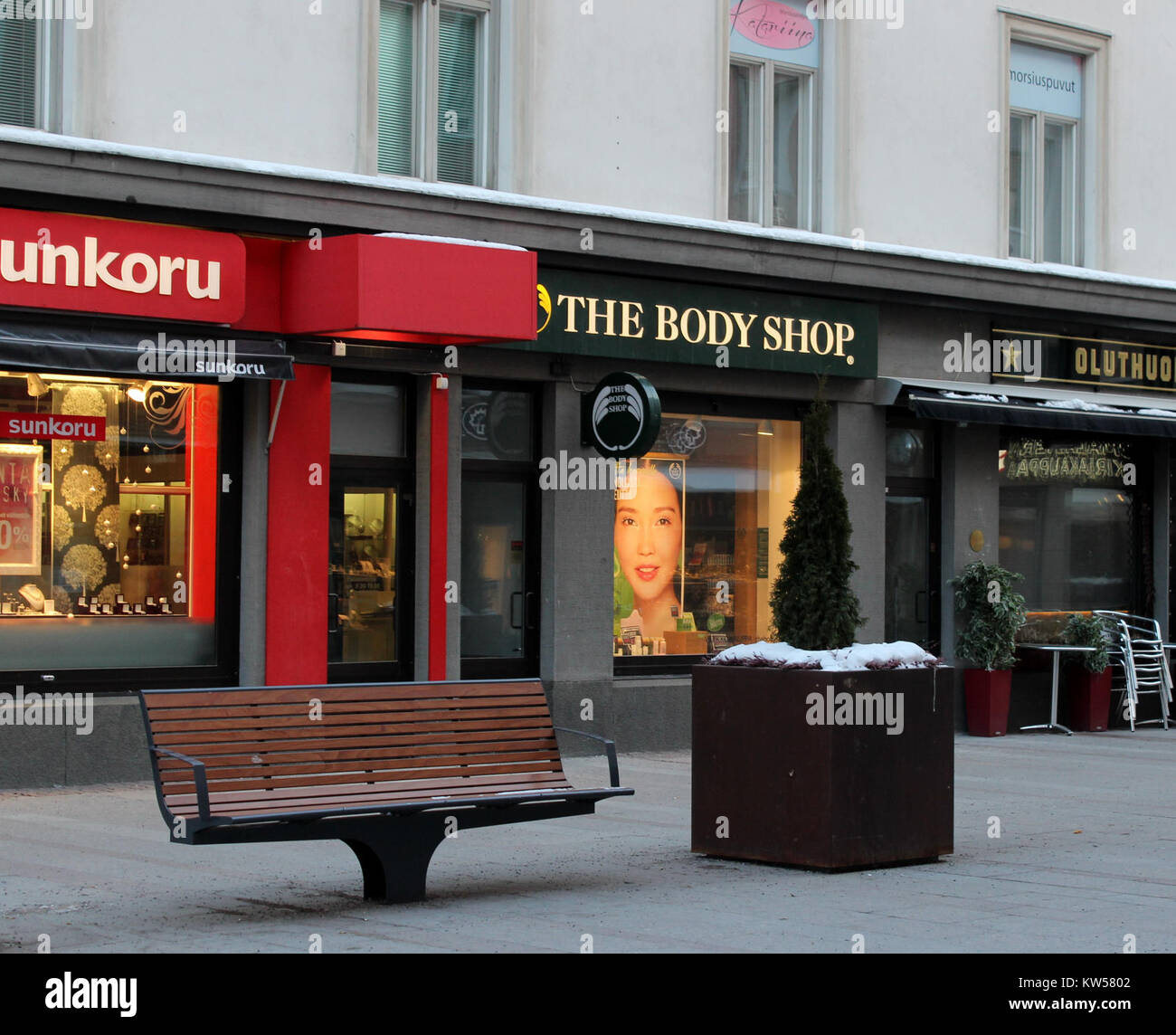 The body shop front store hi-res stock photography and images - Alamy