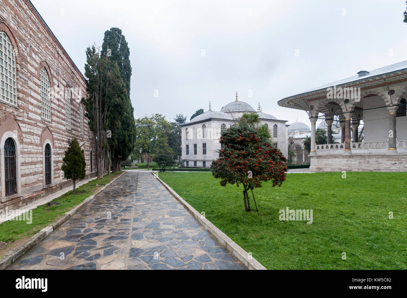 Exterior of the Topkapi Palace.Istanbul Turkey Stock Photo - Alamy