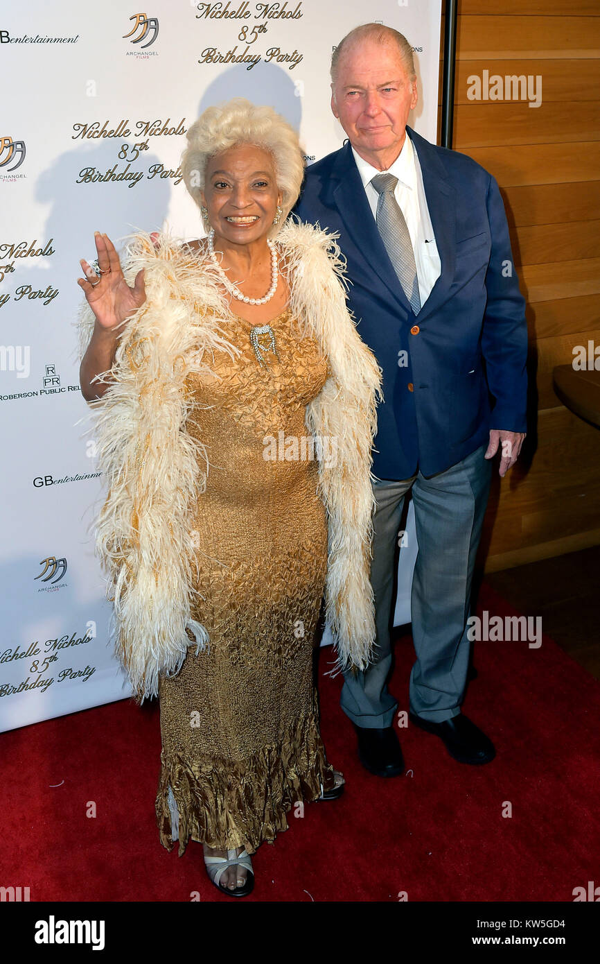 Nichelle nichols hi-res stock photography and images - Alamy