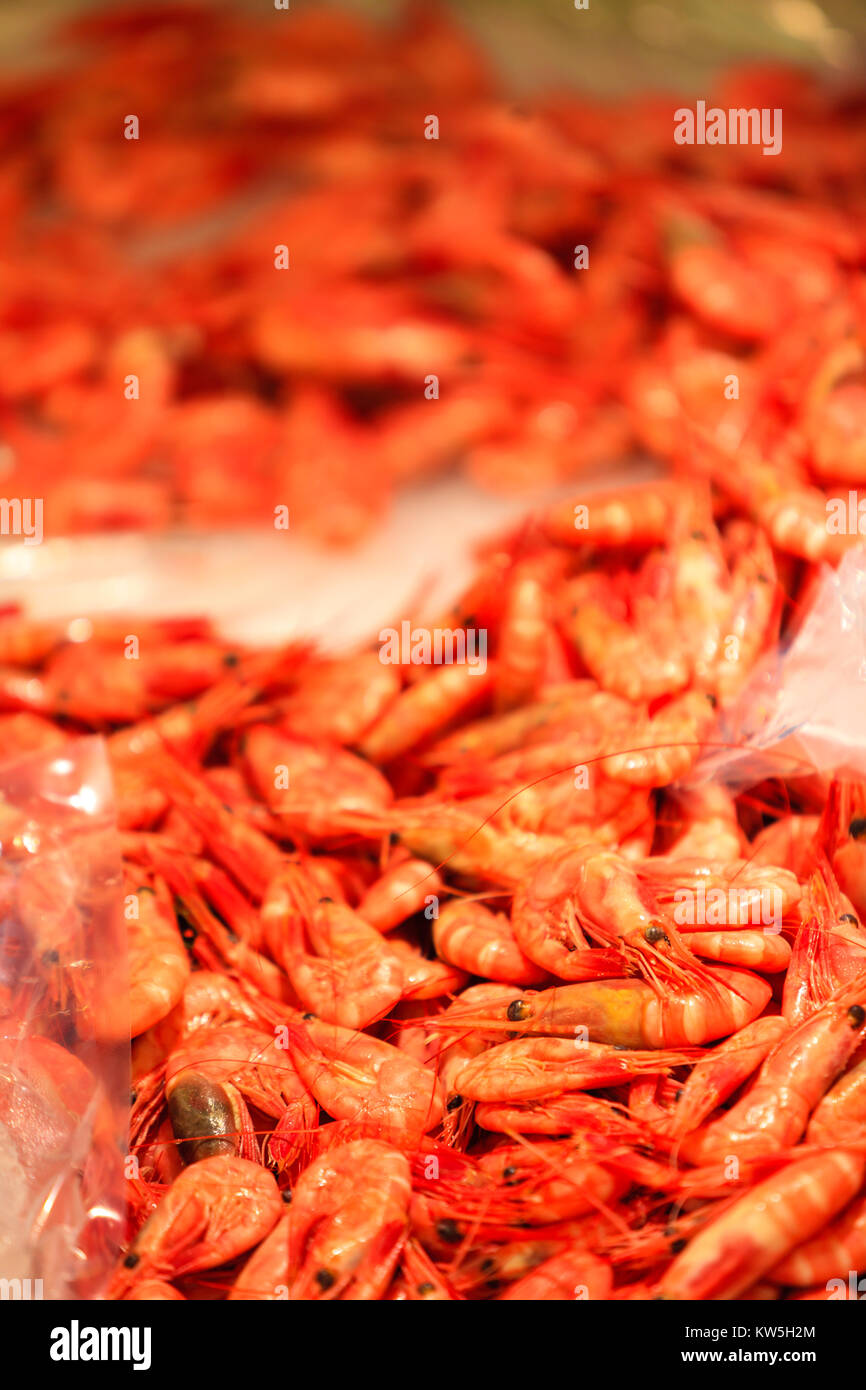Shrimps at famous fish market (Fisketorget) in Bergen, Norway Stock ...