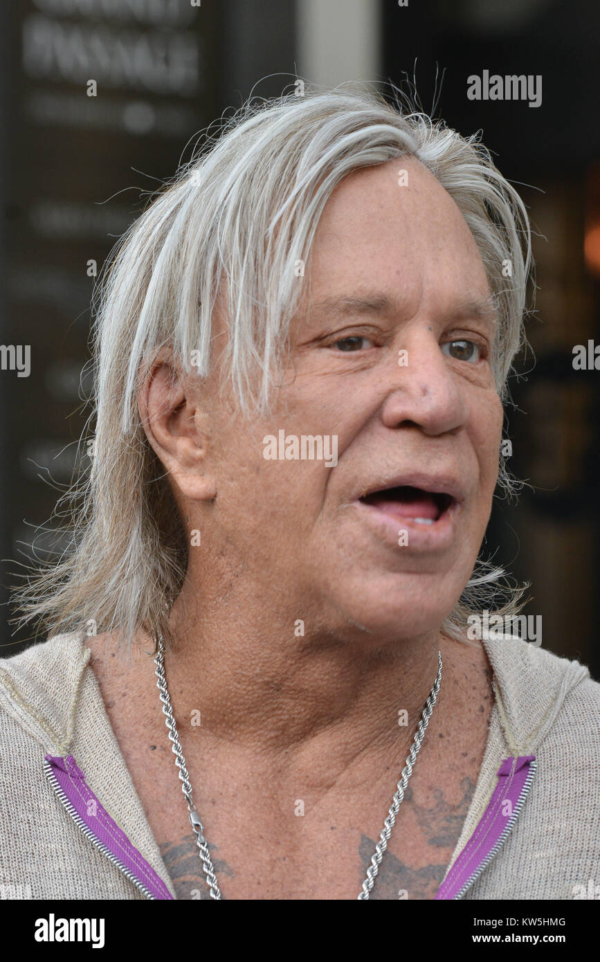 Mickey Rourke wears red cowboy boots to get a haircut at Giuseppe ...