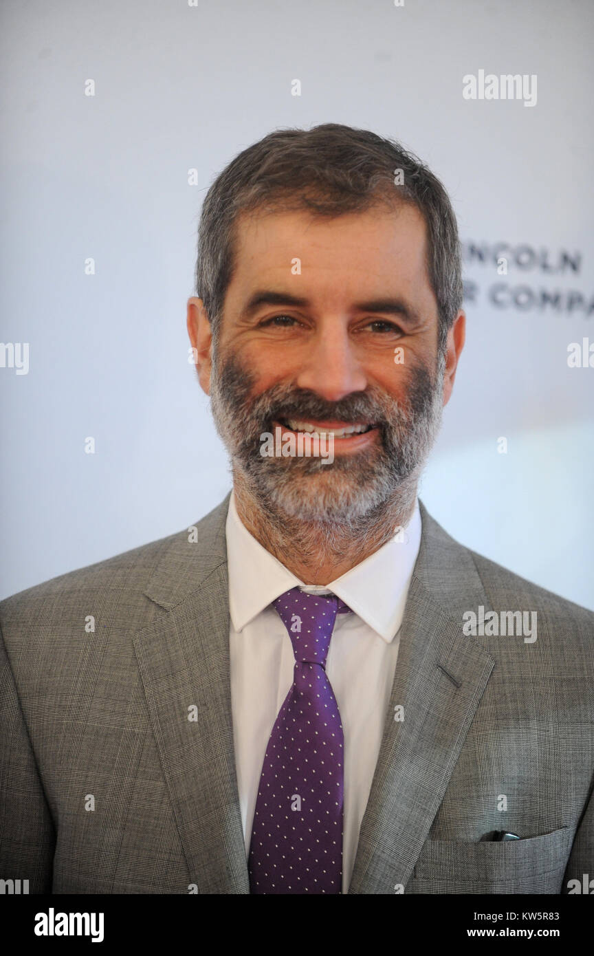 NEW YORK, NY - APRIL 19: Victor Levin attends '5 to 7' premiere during ...