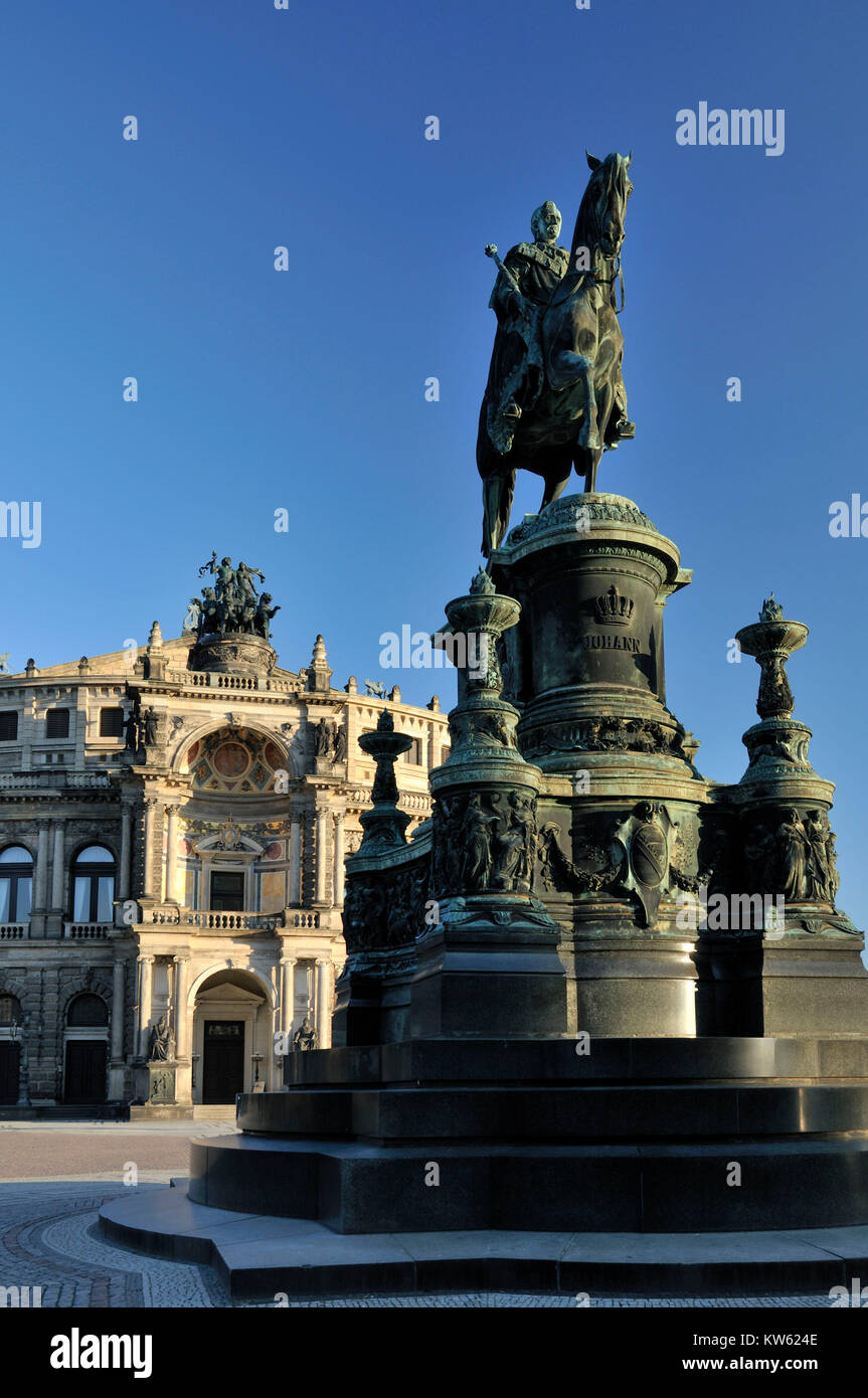 Opera house dresden germany world heritage opera house dresden hi-res ...