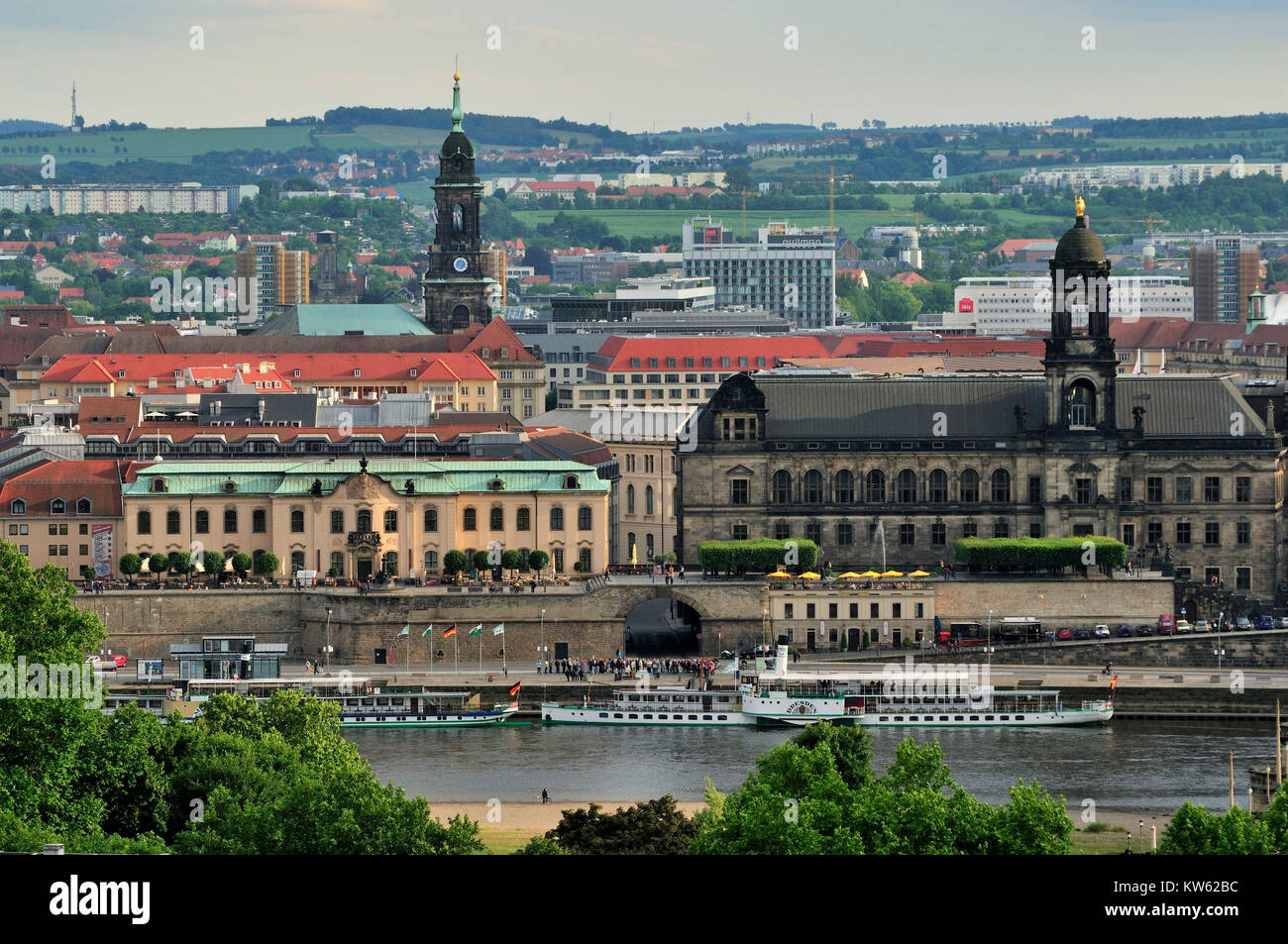 Altstadt mit terrassenufer und kreuzkirche hi-res stock photography and ...