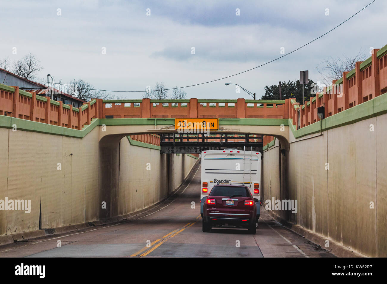Underpass for vehicles hi-res stock photography and images - Alamy