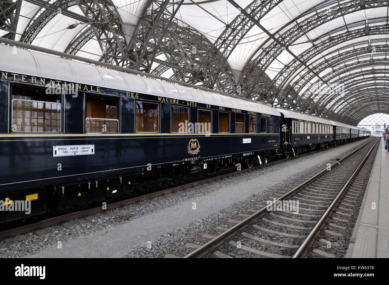 Human transportation systems hi-res stock photography and images - Alamy