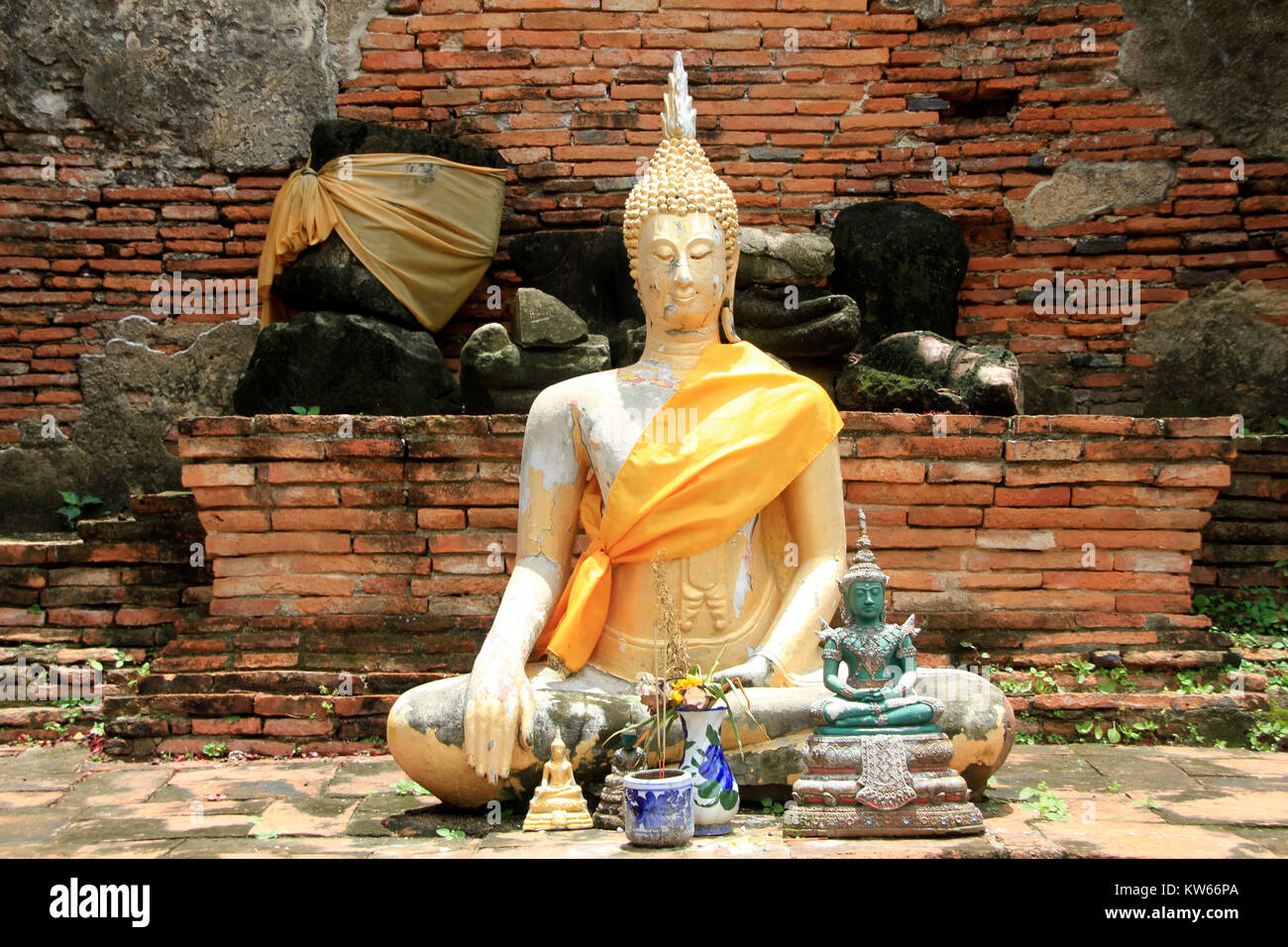 Statue big Buddha in Wat Choeng Tha in Ayutthaya, Thailand Stock Photo ...