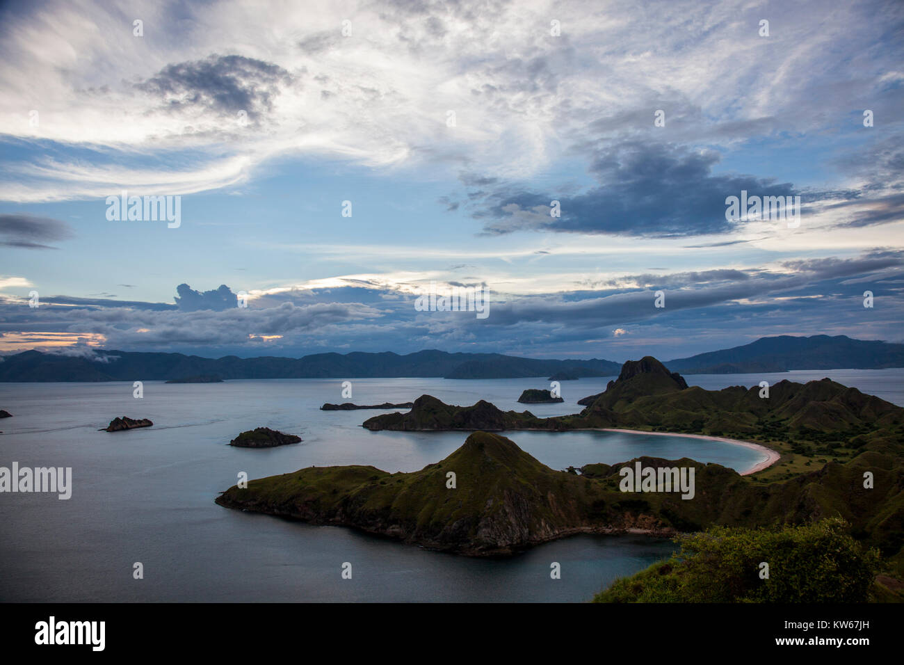 Pulau padar hi-res stock photography and images - Alamy