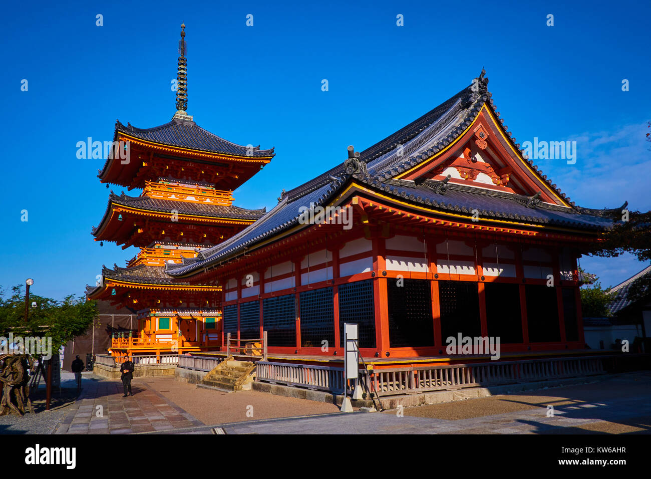 Japan, Honshu island, Kansai region, Kyoto, Kiyomizu-dera temple ...