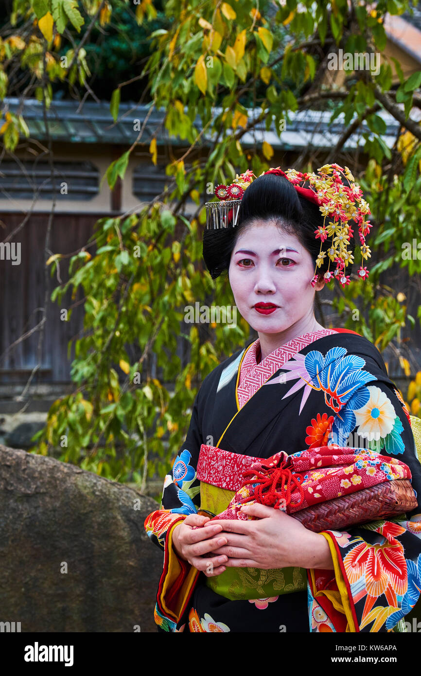 Japan, Honshu island, Kansai region, Kyoto, Gion, Geisha area Stock ...