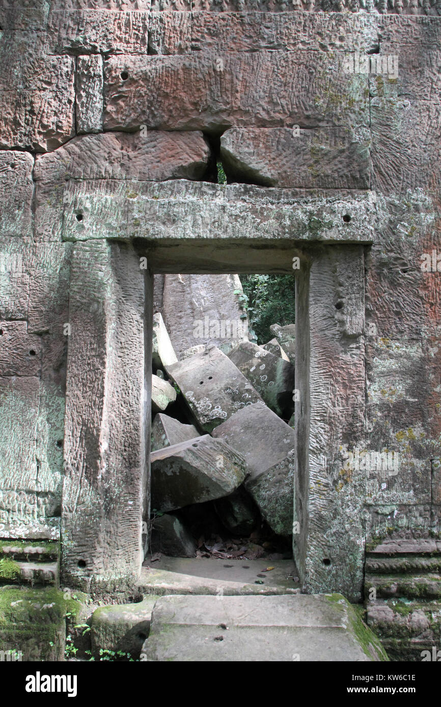 Door of Ta Prom temple in Angkor, Cambodia Stock Photo - Alamy