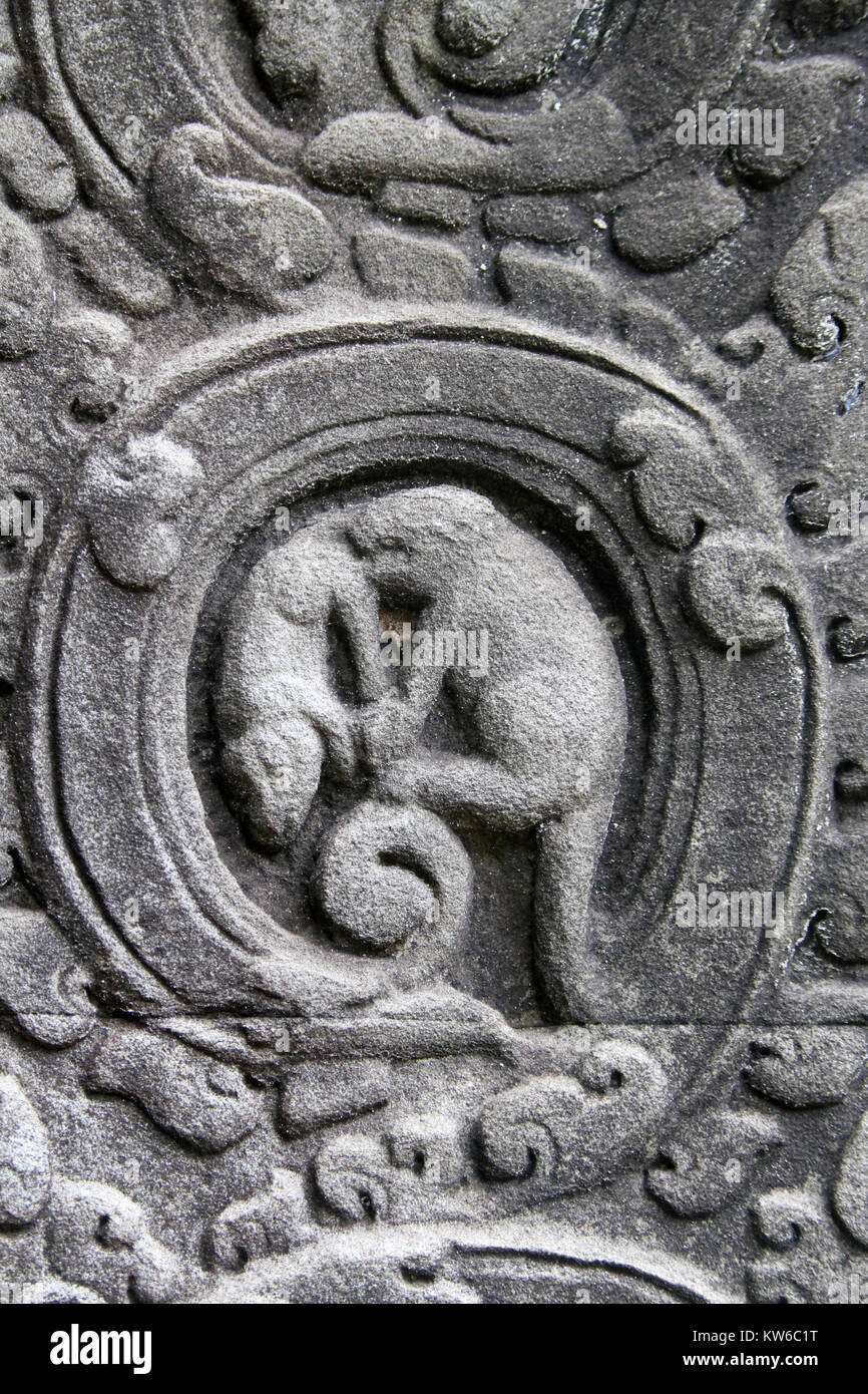 Bas-relief on the wall of Ta Prom temple, Angkor, Cambodia Stock Photo ...