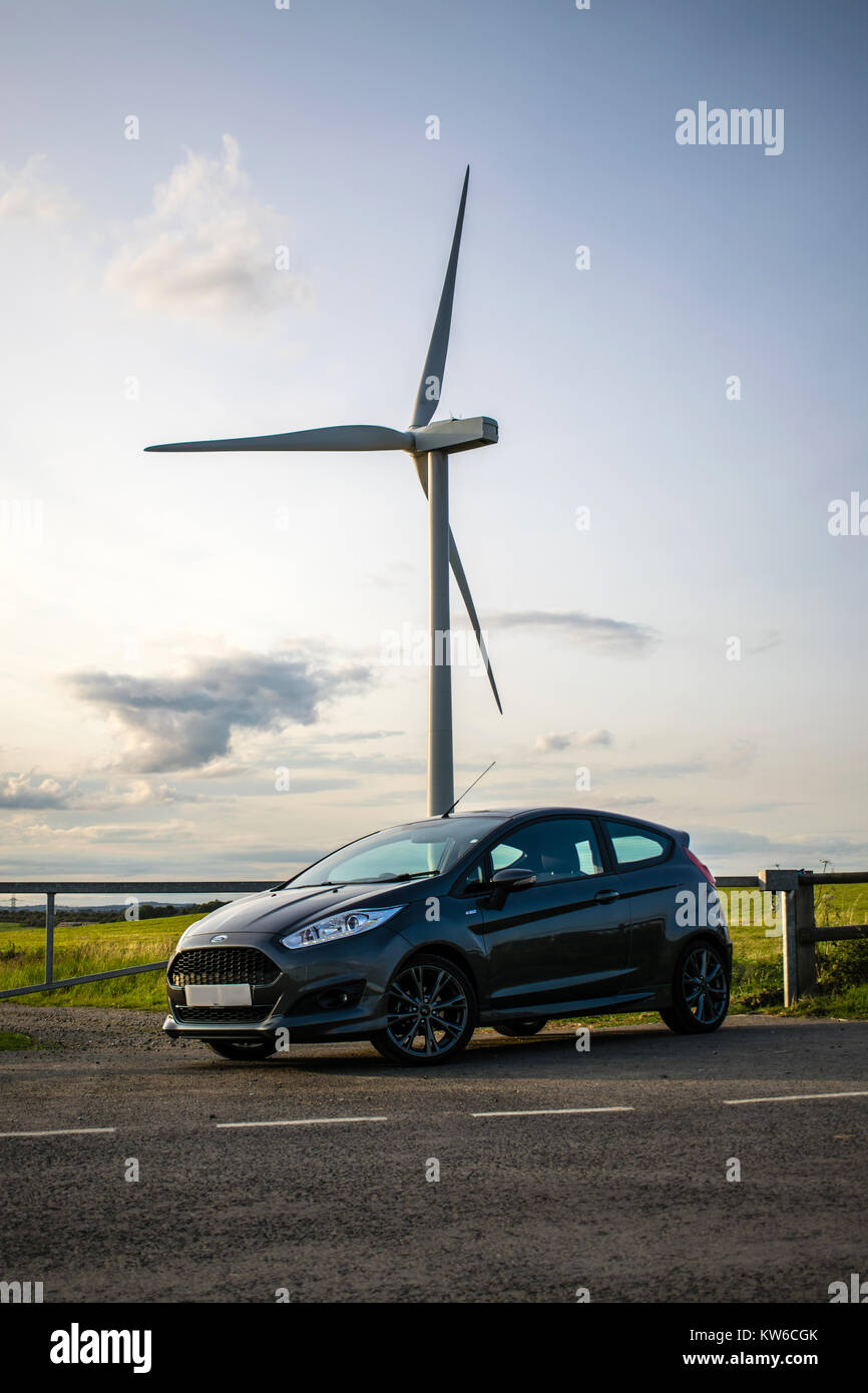 2016 ford fiesta hi-res stock photography and images - Alamy