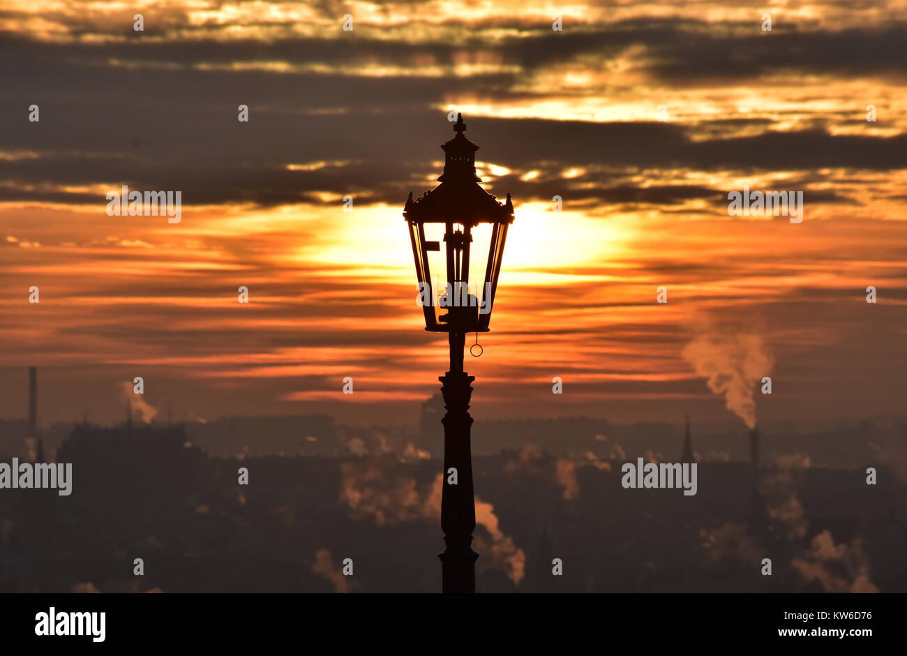 Roof top sunrise hi-res stock photography and images - Alamy