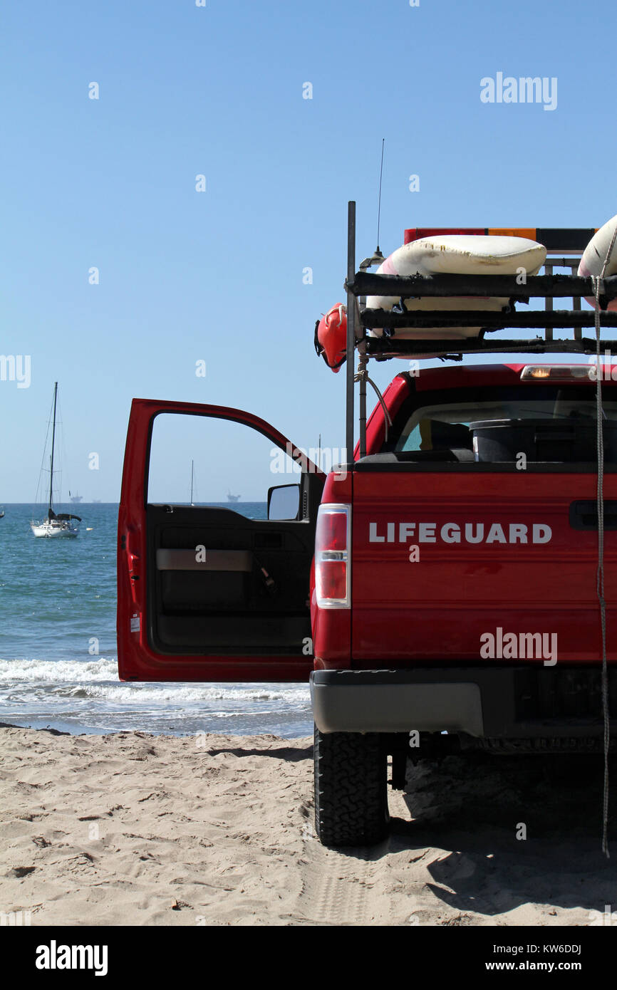 Lifeguard Truck Los Angeles High Resolution Stock Photography and ...