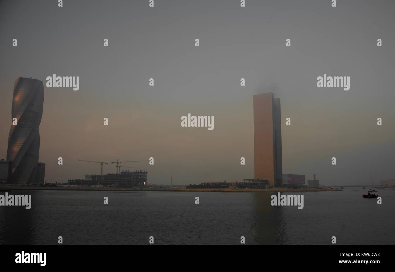 Foggy day in Bahrain Stock Photo - Alamy
