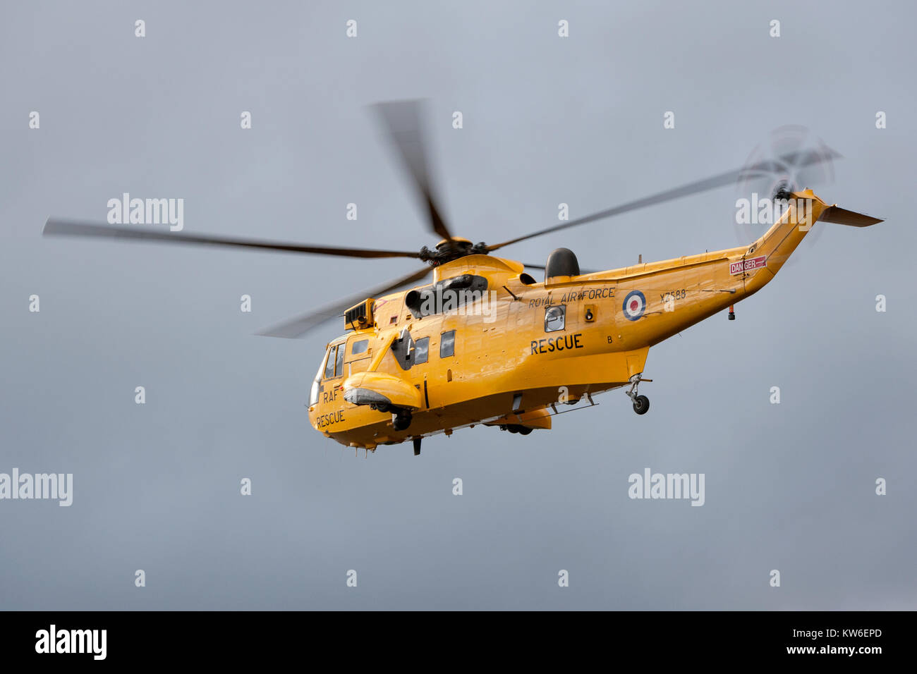 RAF Rescue Helicopter XZ588 in flight Stock Photo - Alamy
