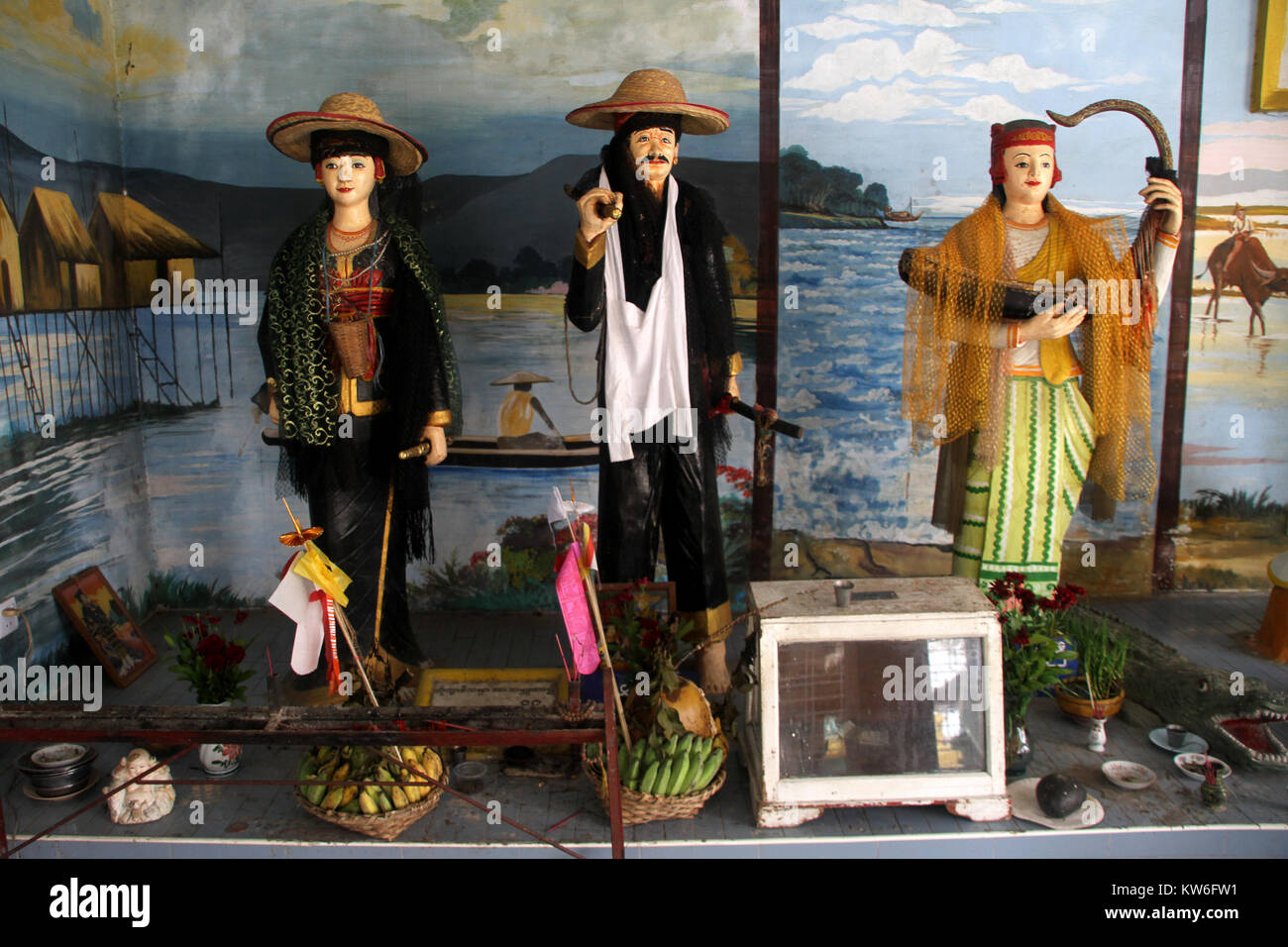 Spirit burmese nats on the shrine in buddhist monastery, Yangon ...
