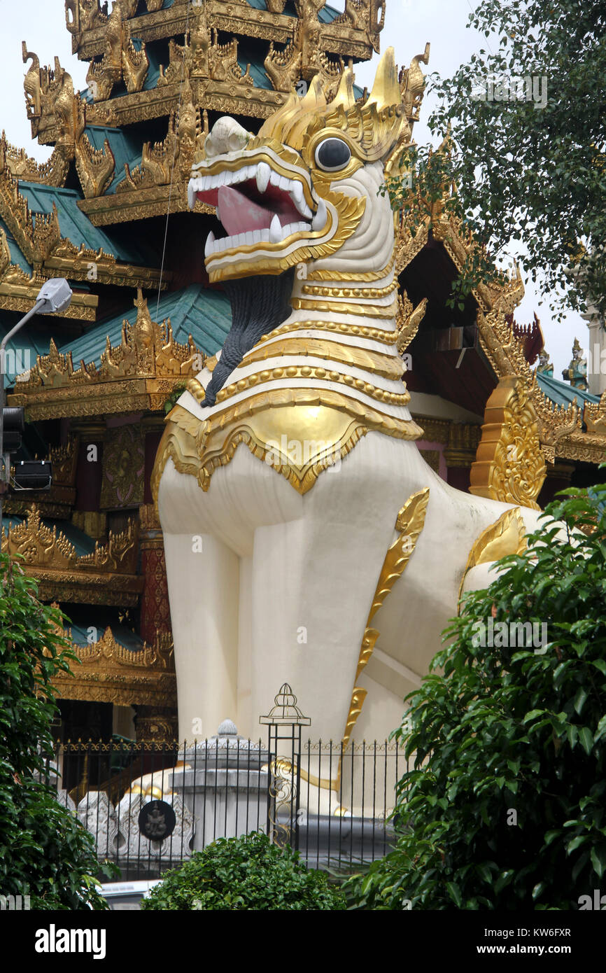 Big lion near entrance of Shwe Dagon pagoda in Yangon, Myanmar Stock ...