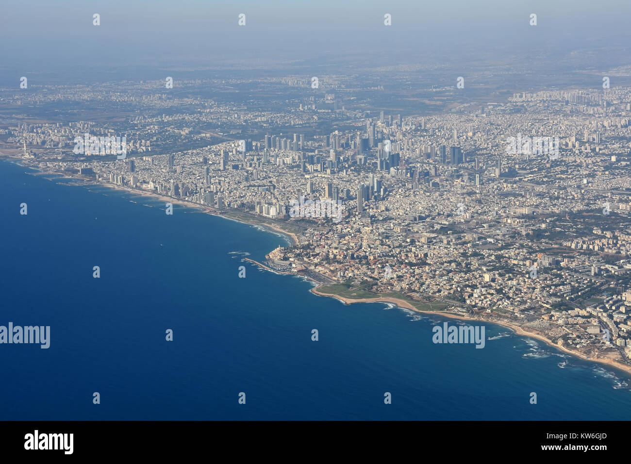 Aerial of shoreline hi-res stock photography and images - Alamy