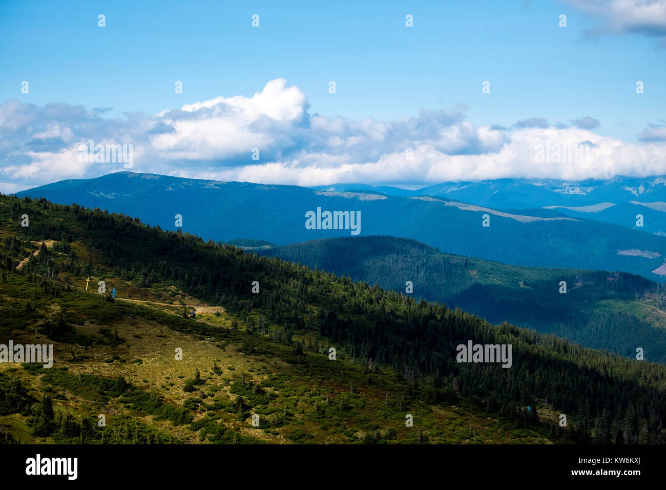 Peaks of the Carpathian Mountains (Ukraine, Carpathians, Dragobrat ...
