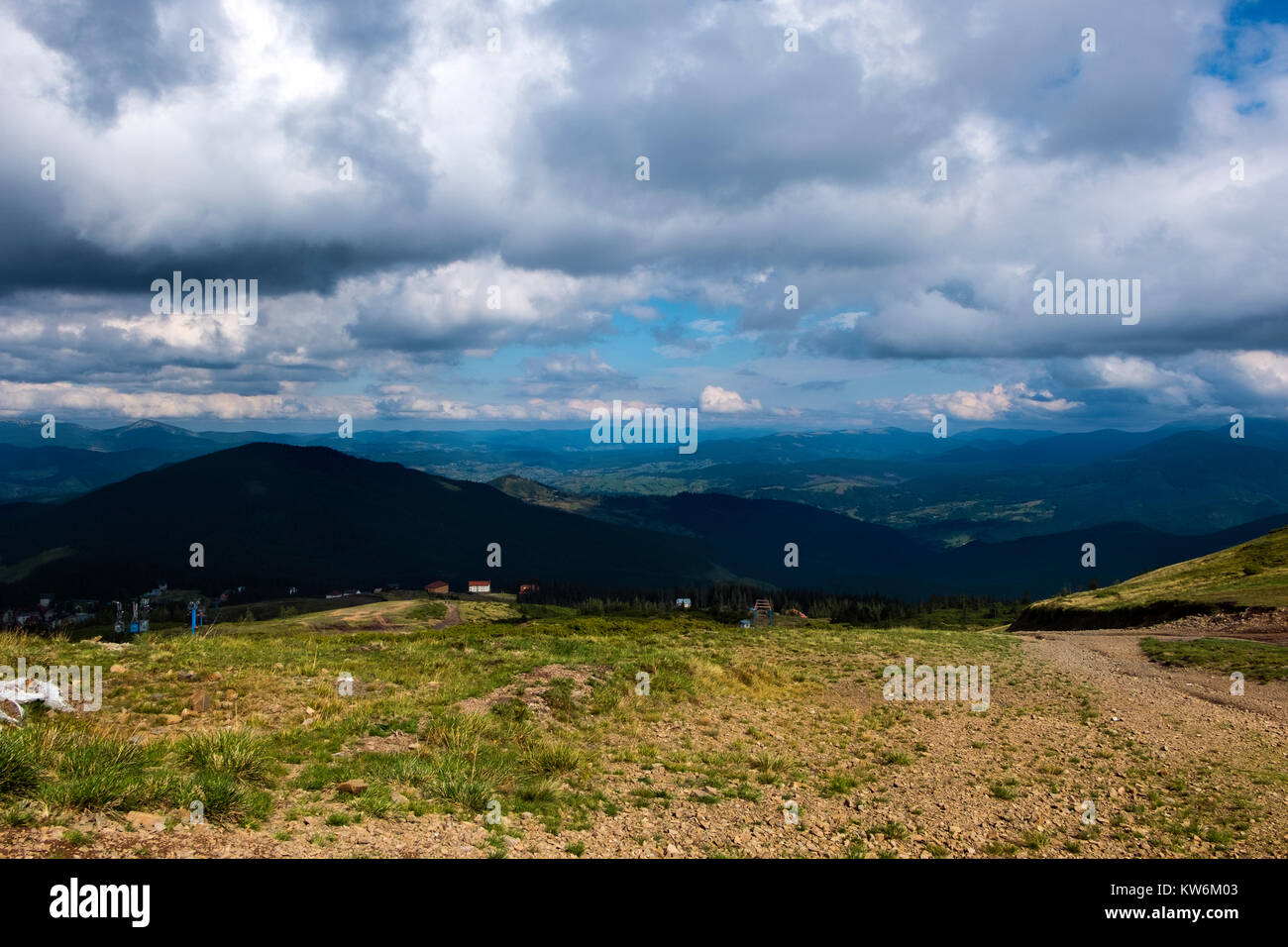 Valley of the Carpathian Mountains (Ukraine, Carpathians, Dragobrat ...