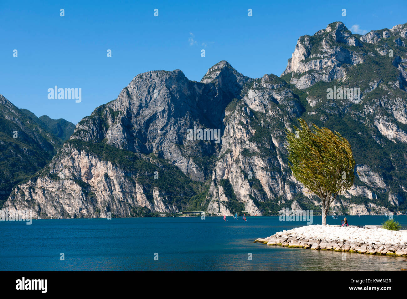 Italien, Trentino-SÃ¼dtirol, Gardasee, Torbole Stock Photo - Alamy