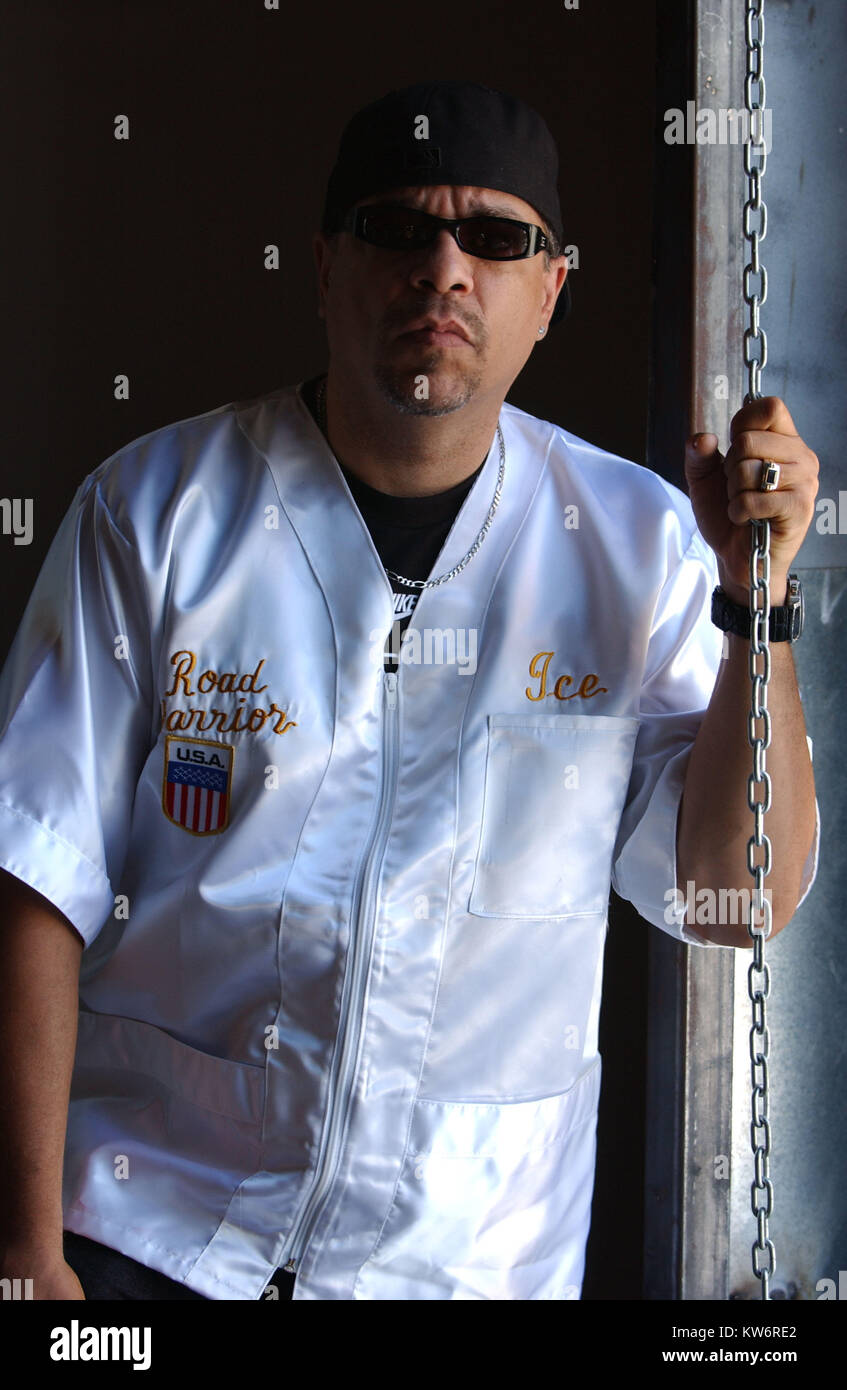 MIAMI, FL - 2004: IBF Light heavyweight Boxer Glen Johnson upcoming ...