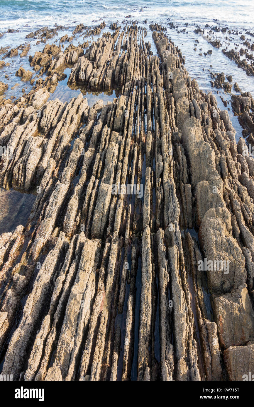 Sedimentary rock layers hi-res stock photography and images - Alamy