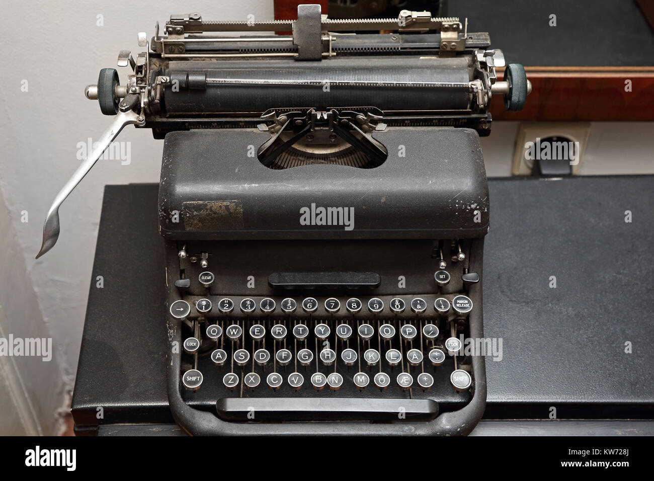 Big Black Vintage Typewriter Machine in Office Stock Photo - Alamy