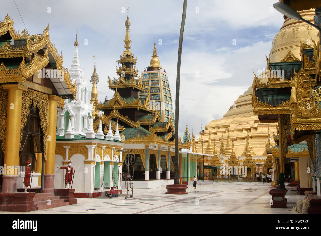 Temples on the way to Shwe Dagon pagoda in Yangon, Myanmar Stock Photo ...