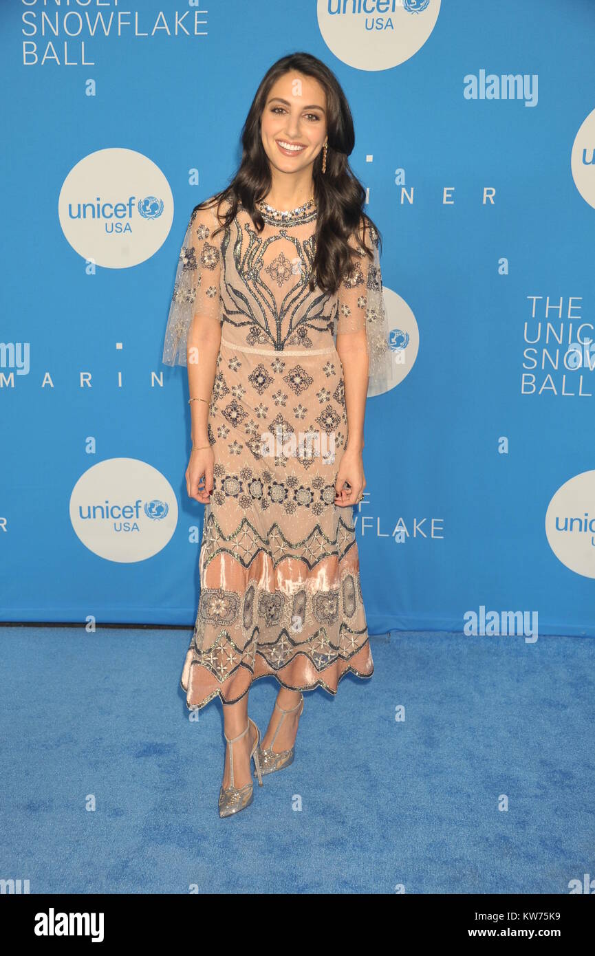 UNICEF Snowflake Ball - Arrivals Featuring: Daria Daniel Where ...