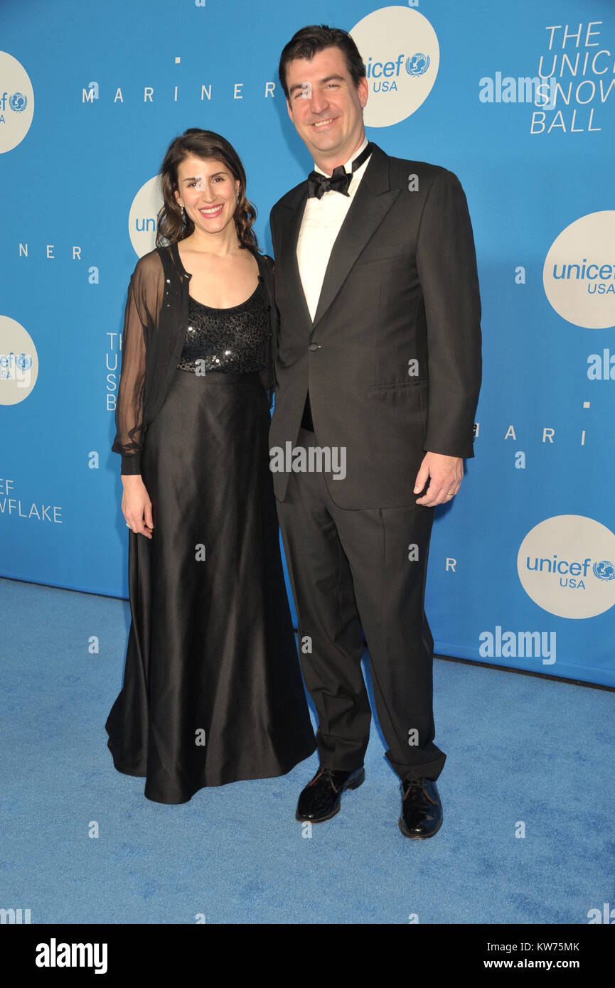 UNICEF Snowflake Ball - Arrivals Featuring: Leah Popowich and Andrew ...