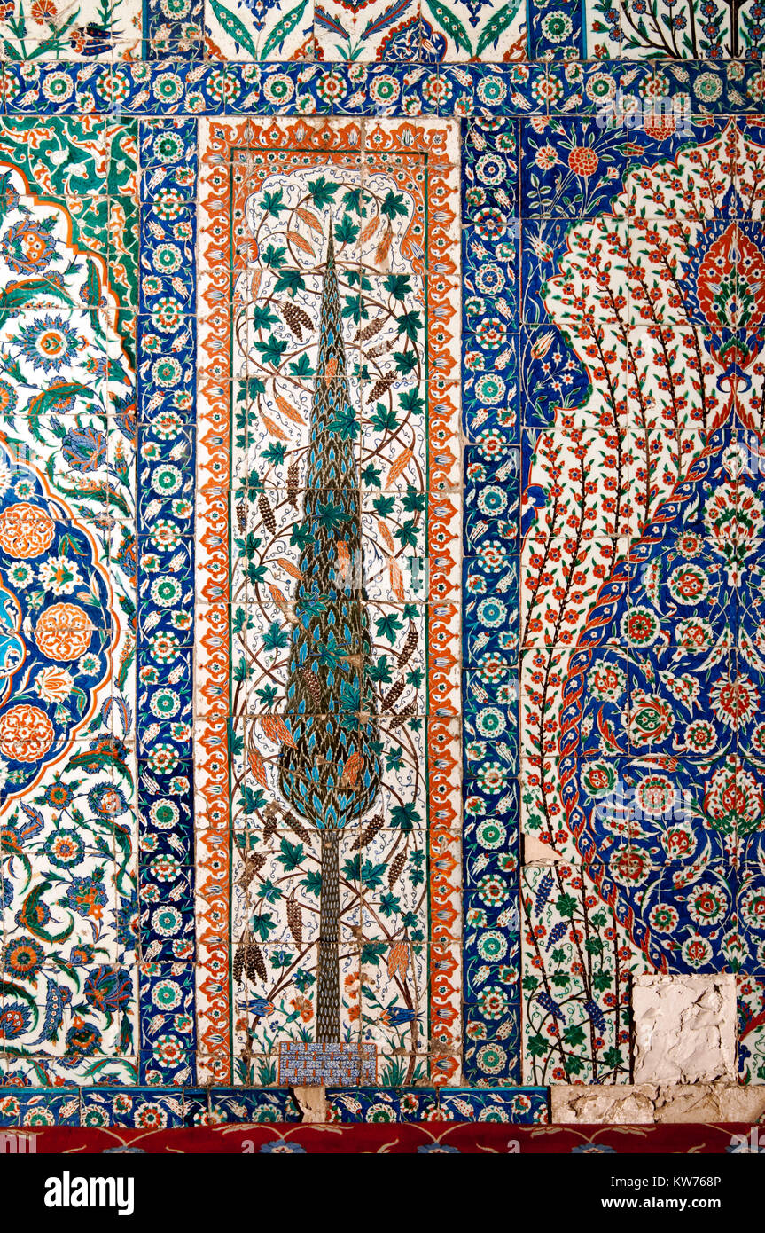 Old mosgue hi-res stock photography and images - Alamy