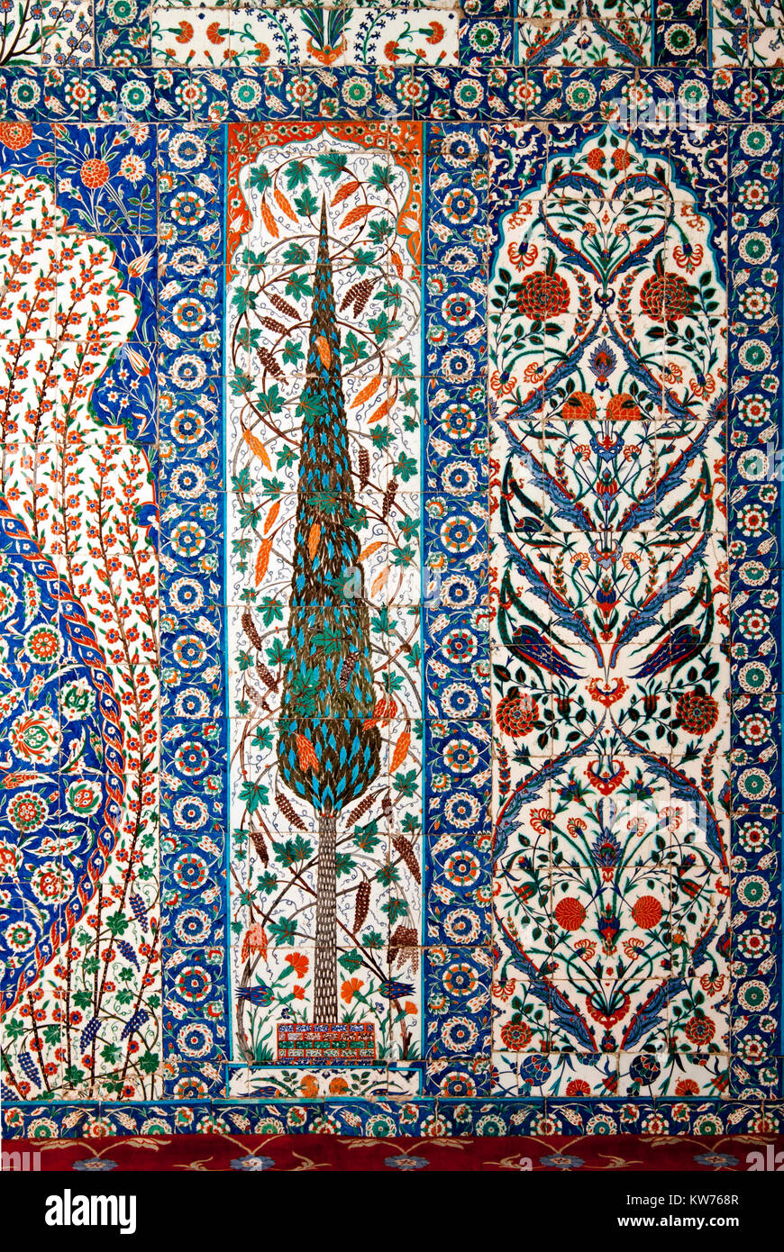 İznik tile composition from Blue Mosque Stock Photo - Alamy