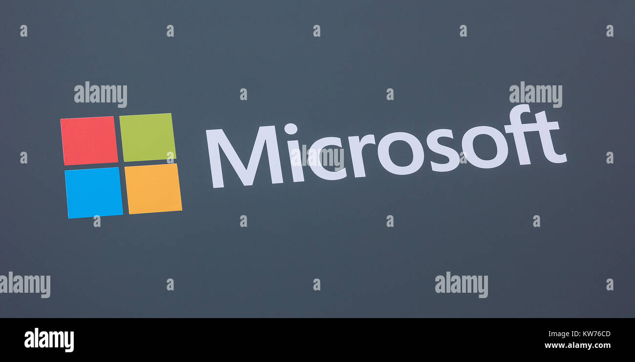 Microsoft computer hi-res stock photography and images - Alamy