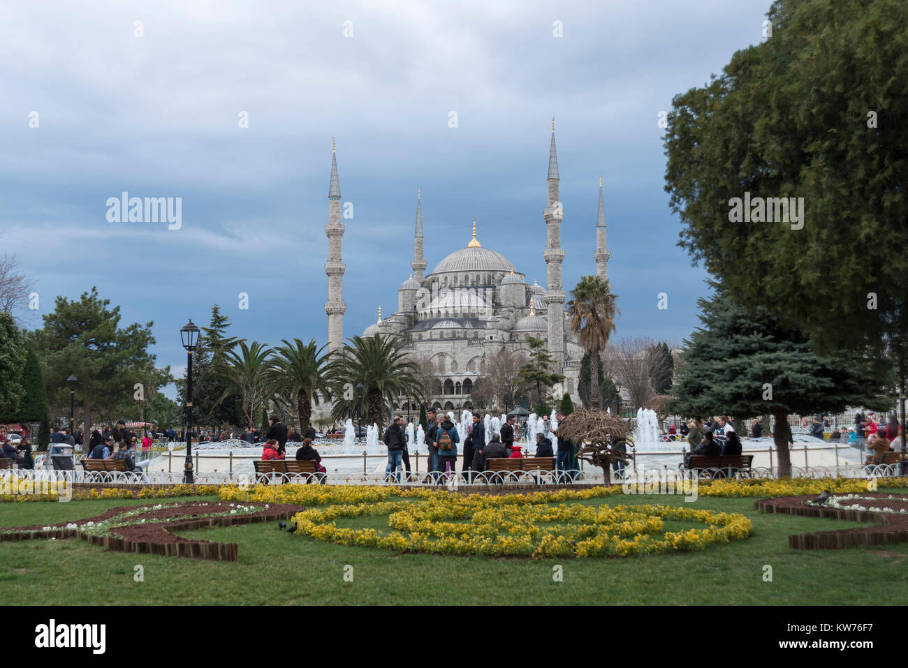 Blue mosque from outside Stock Photo - Alamy