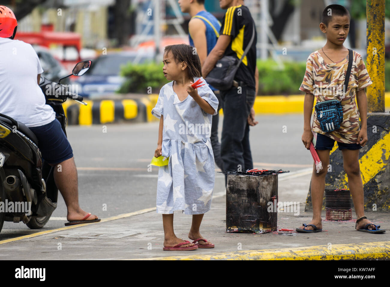 Filipina child hi-res stock photography and images - Alamy