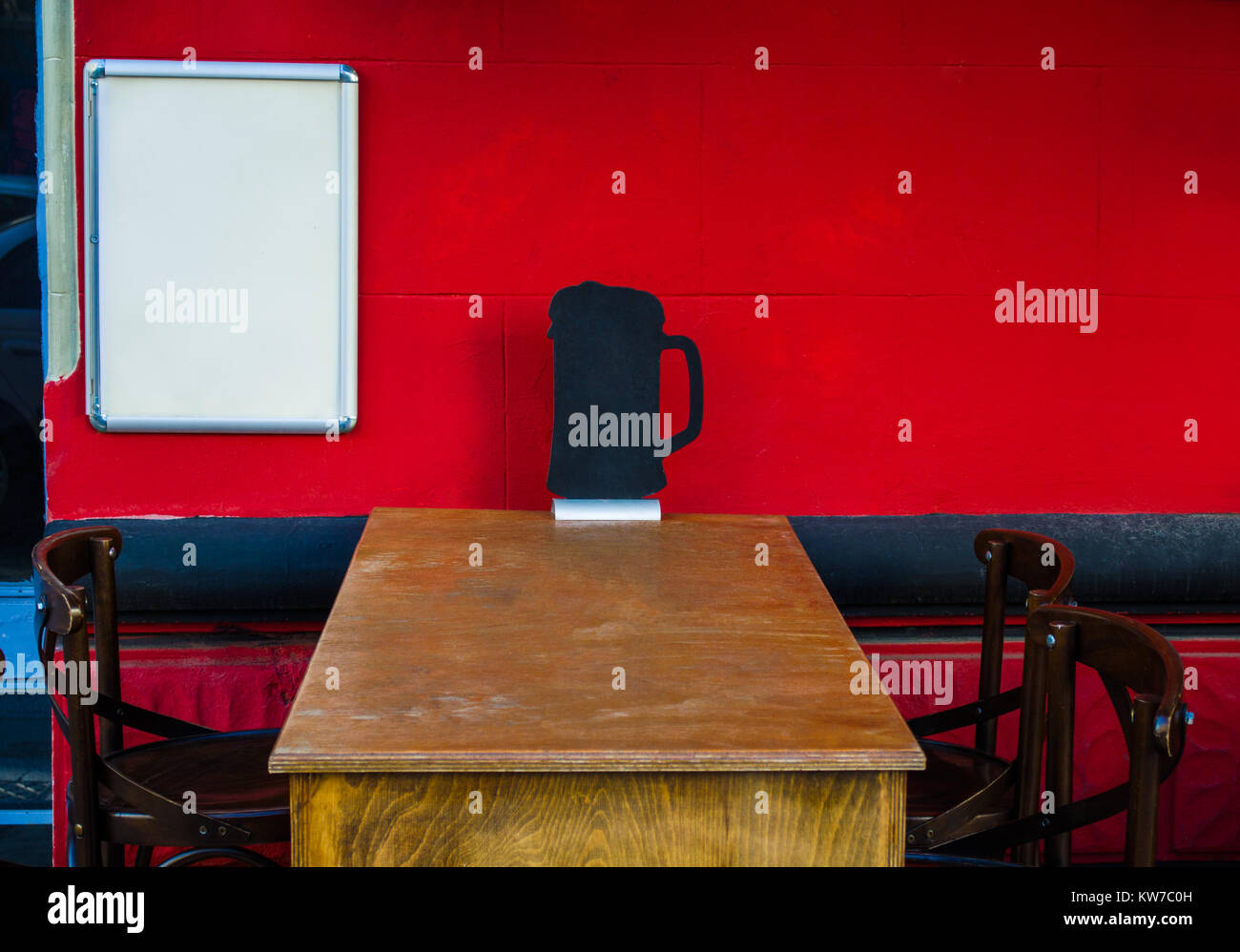 Blank pub menu blackboard hi-res stock photography and images - Alamy