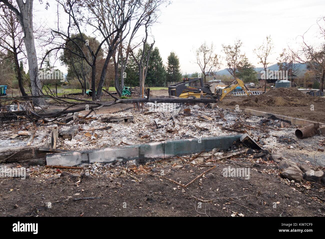 Damage from the Tubbs wildfire in Santa Rosa, California, USA Stock ...