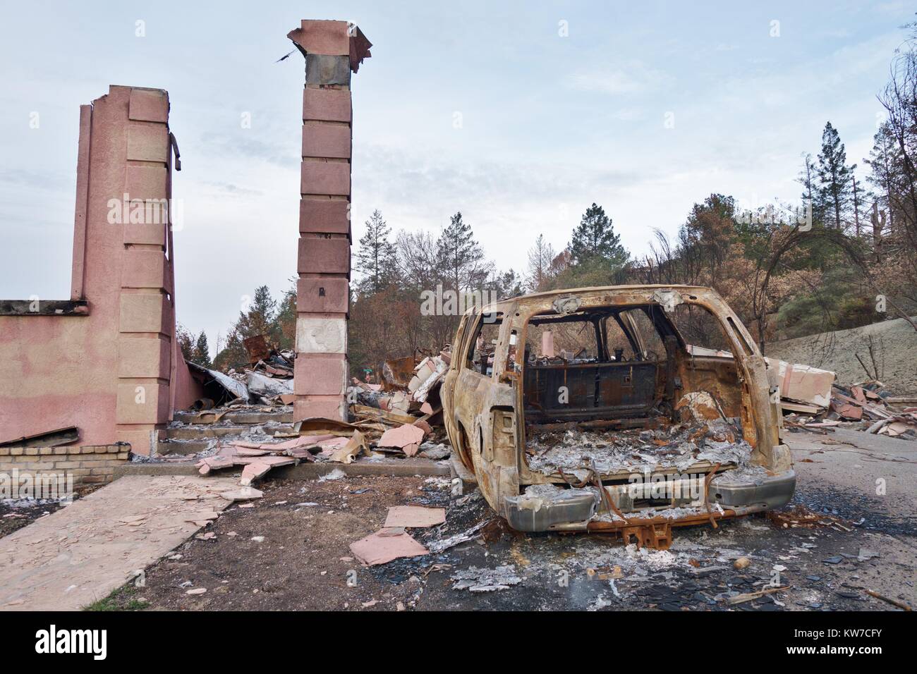 Damage from the Tubbs wildfire in Santa Rosa, California, USA Stock ...