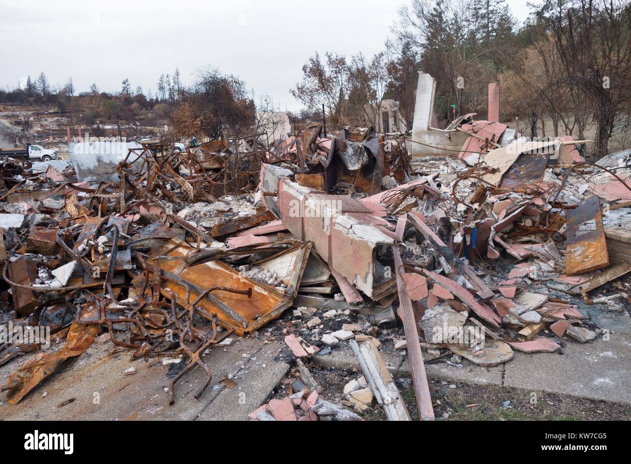Damage from the Tubbs wildfire in Santa Rosa, California, USA Stock ...